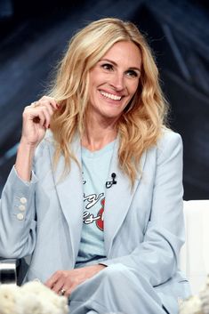 Julia Roberts Bio, Net Worth, Career, Husband and Kids 2025 - ZOEEB