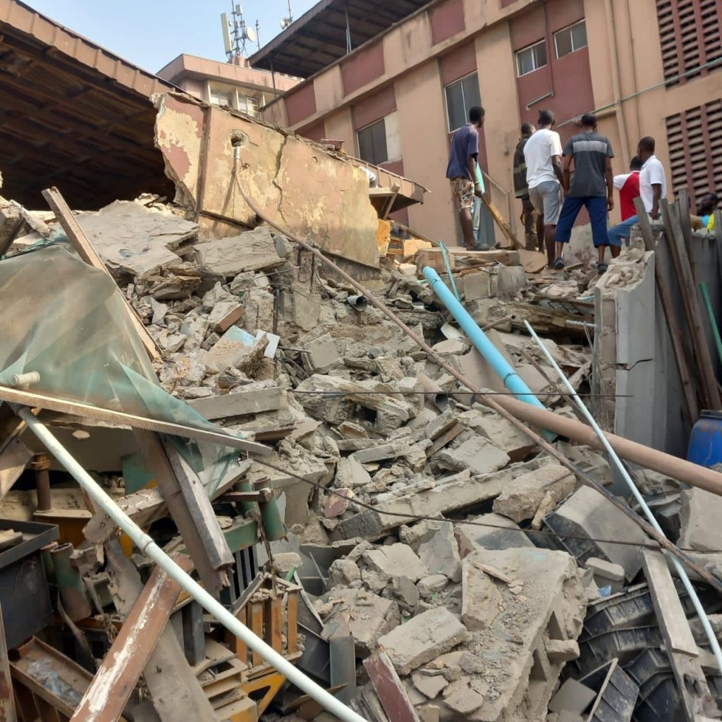JUST IN: Panic as two-Storey building collapse in Lagos - ZOEEB